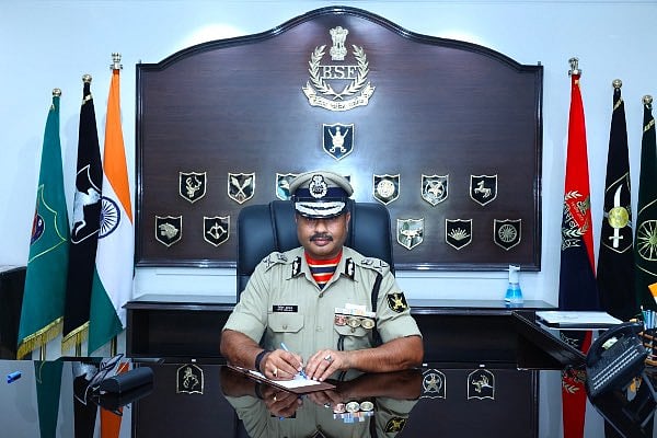 IPS Nitin Agrawal takes over as BSF Chief