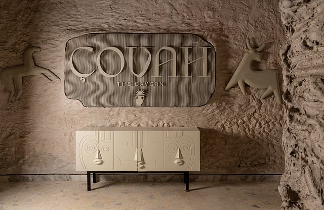 Experience Gurugram's First Immersive Motion Projection Bar: Covah ...