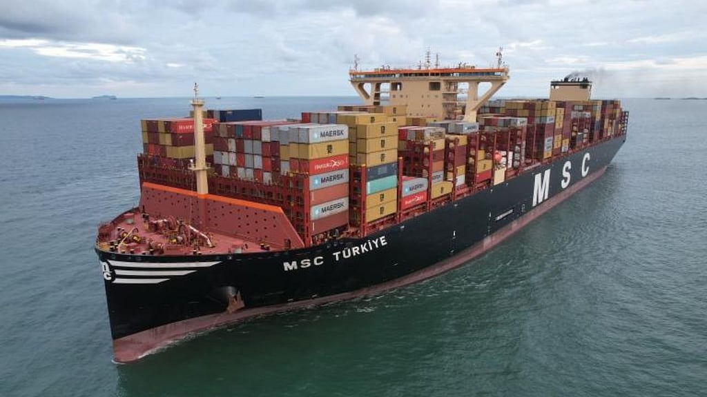 Vizhinjam welcomes MSC Türkiye: Largest container ship to berth at an ...