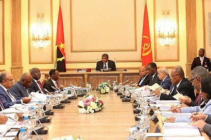 Angolan Government Approves Sale of Rough Diamonds