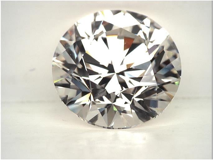 HRD Antwerp Identifies Colour-Treated Diamond with False Inscription