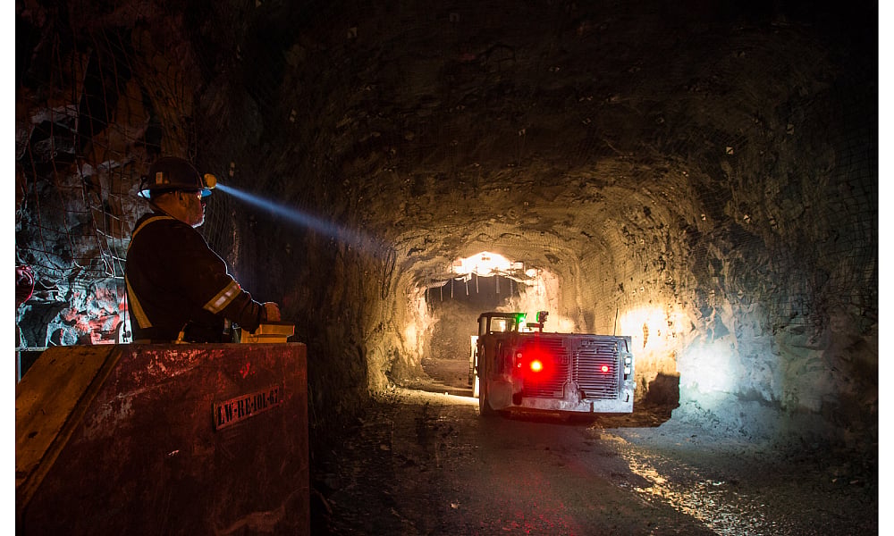 Rio Tinto Faces Decline in Diamond Production Amid Setbacks at Diavik Mine