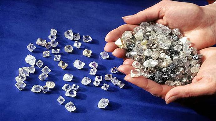 Kimberley Process Edges Closer to Expanding Definition of Conflict Diamonds