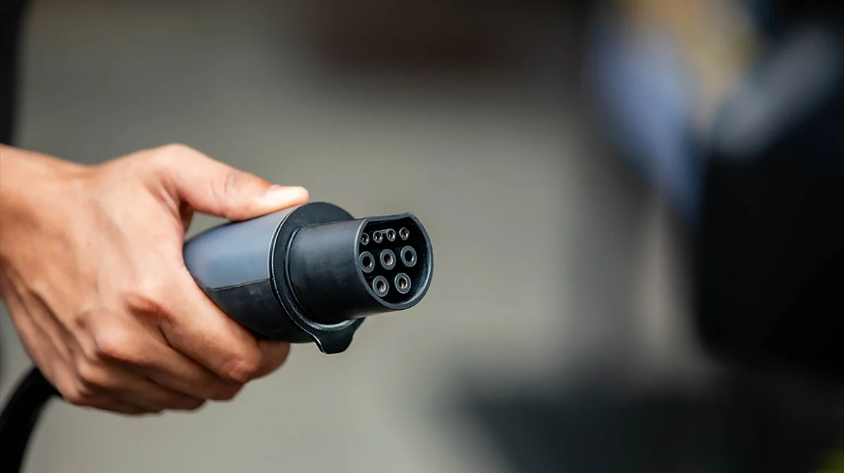 Hero MotoCorp and Ather Energy Join Forces to Boost EV Charging Ecosystem Hero MotoCorp and Ather Energy Join Forces to Boost EV Charging Ecosystem