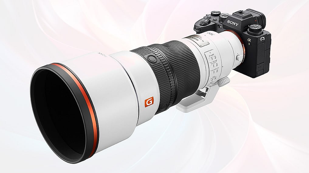 Sony Introduces World’s Lightest Large-aperture Telephoto Prime Lens