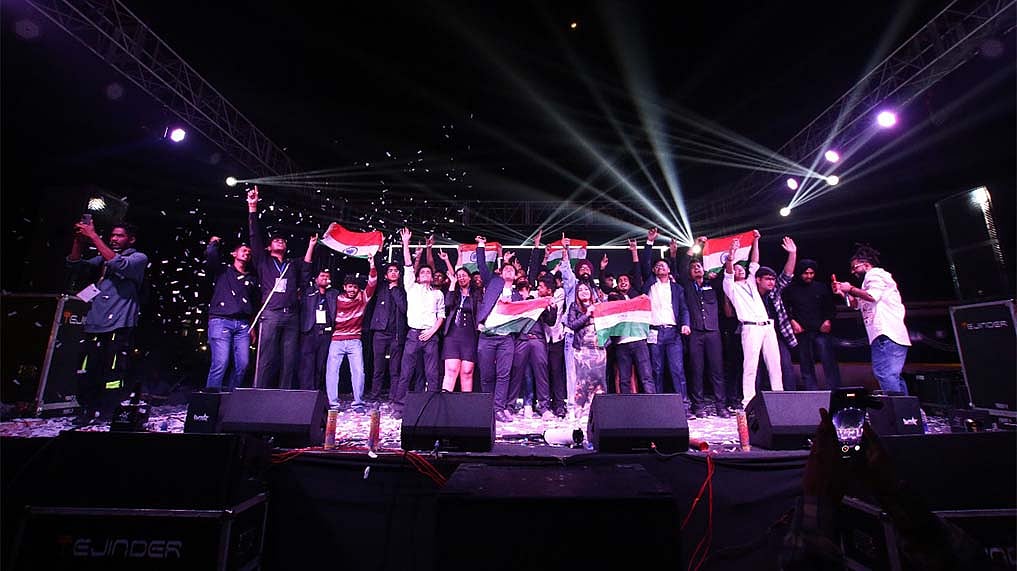 “Illuminating Horizons: A Day of Discovery at ADVITIYA”