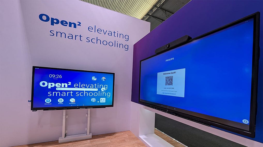 PPDS Launches Innovative 4K Philips Collaboration Displays for Enhanced Learning Experience