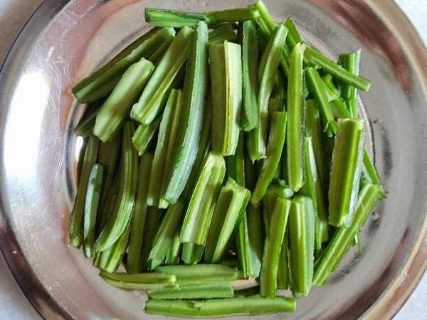 Pirandai - Health benefits...|‘பிரண்டை‘ ஒரு புன்செய் மூலிகைச் செடியில் ...