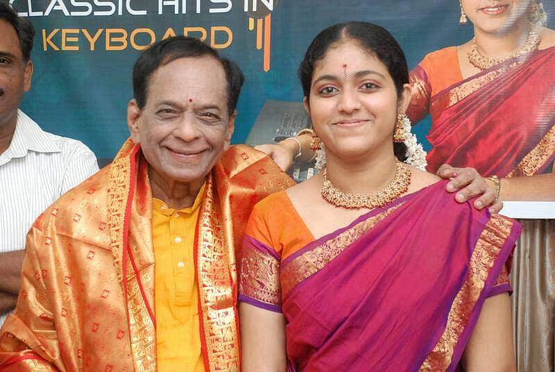 Global peace song award winner Tamil singer sjjananiy|உலக அமைதிப் பாடல் ...