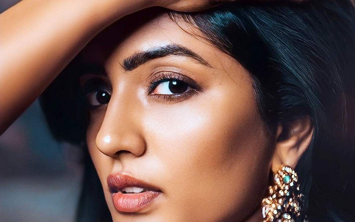 Esha Rebba amazing photo shoot