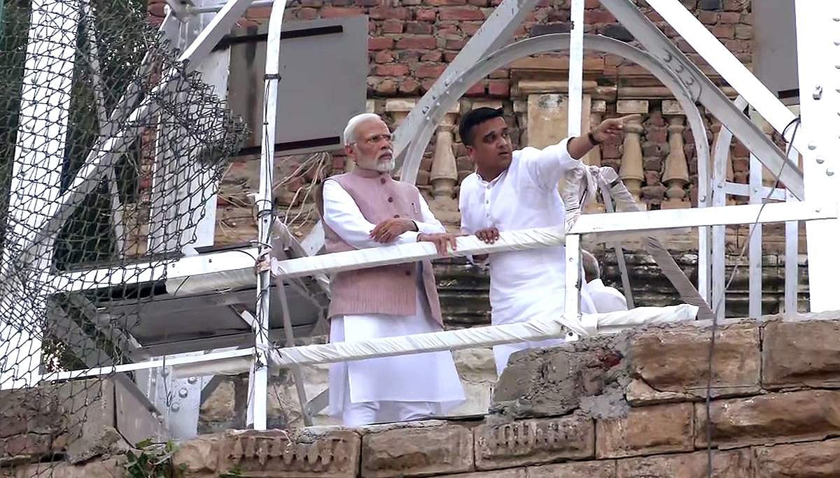 Gujarat Morbi Cable Bridge Collapse PM Modi inspects at accident site
