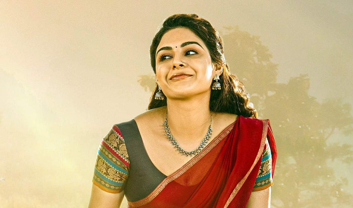 Samyuktha Latest Glam Look Viral Stills