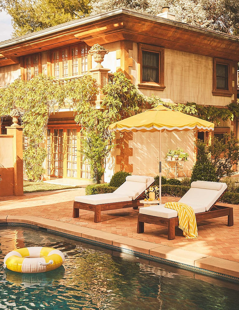 Best Outdoor Furniture for Summer 2026: Sofas, Dining Sets, Chaises