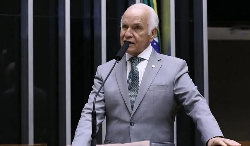 Deputados evangélicos do Brasil elegem bolsonarista como líder