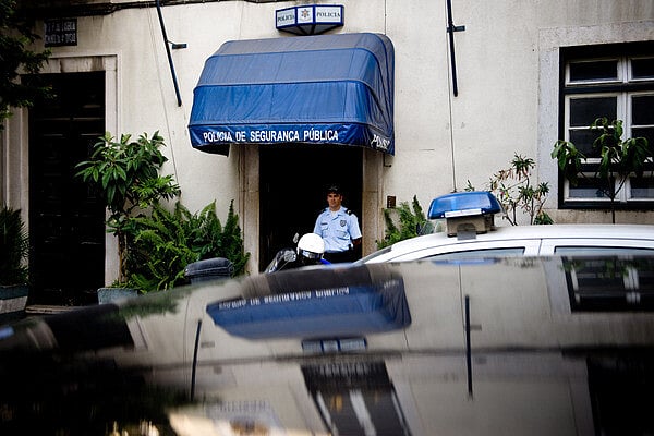 Inspeção GNR e PSP 2024: 40% dos Espaços Sem Privacidade no Atendimento