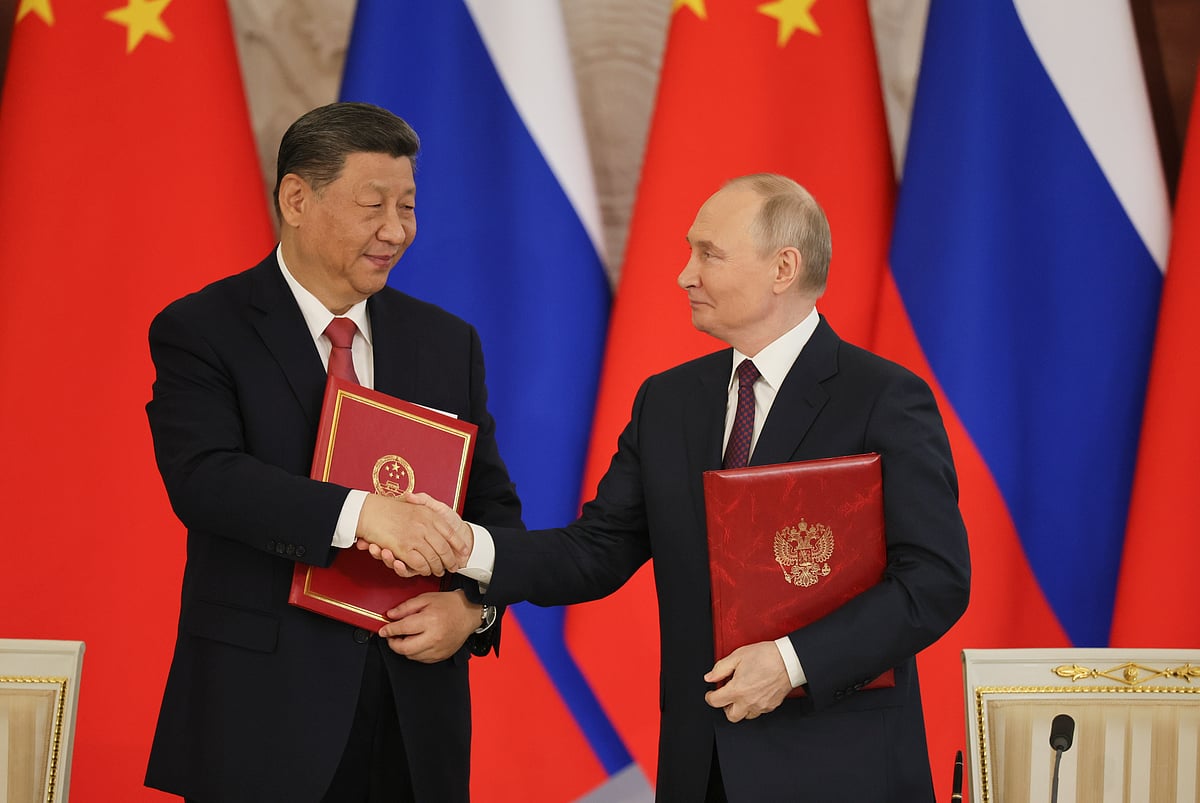 Xi Jinping a Putin: Melhore Relações EUA para Solução na Ucrânia