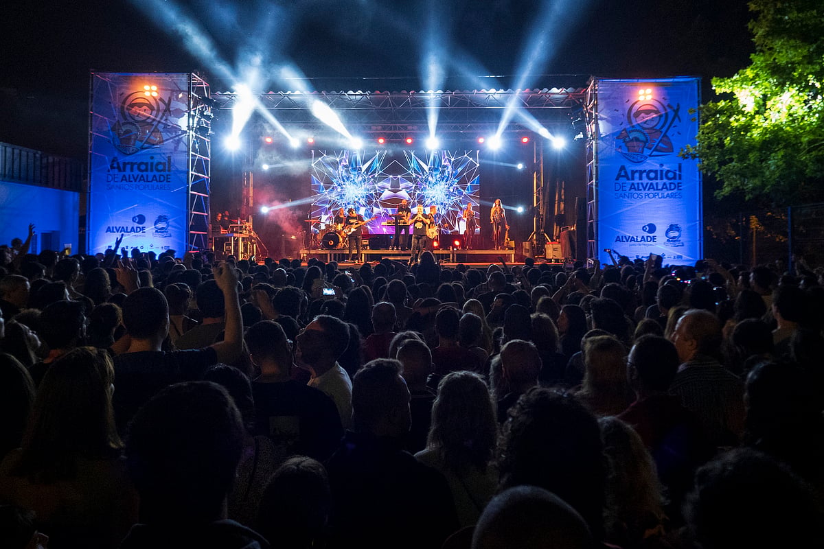 Festas Populares Lisboa: Descubra os Melhores Arraiais na Semana Louca