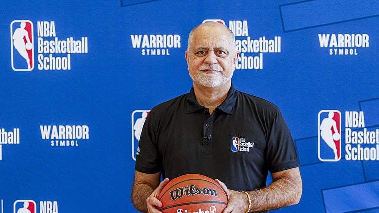 Carlos Barroca. O homem da NBA que quer mudar o basquetebol em Portugal