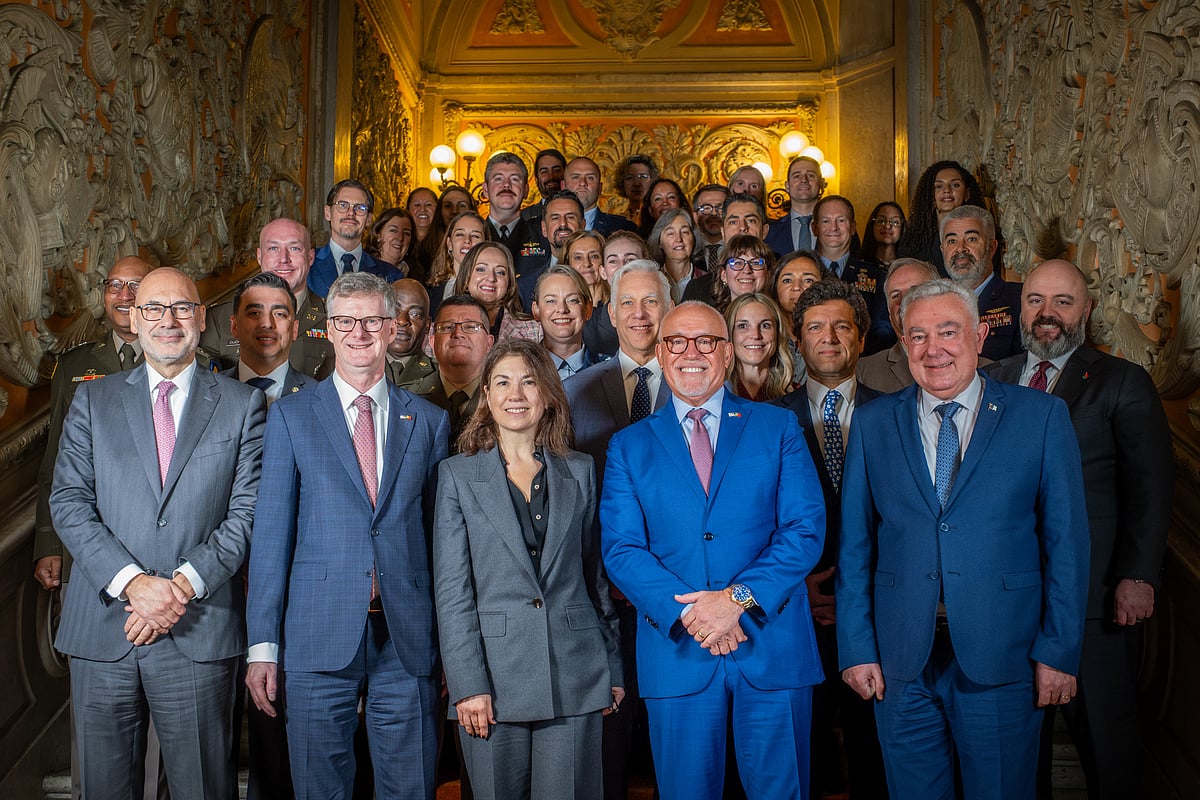 Importância estratégica da Base das Lajes reiterada em reunião Portugal-EUA