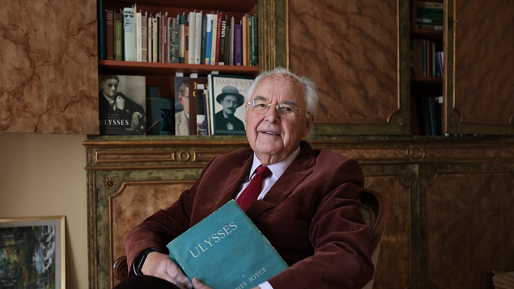 Desmond J. Green, o irlandês que criou uma coleção sobre James Joyce e ...