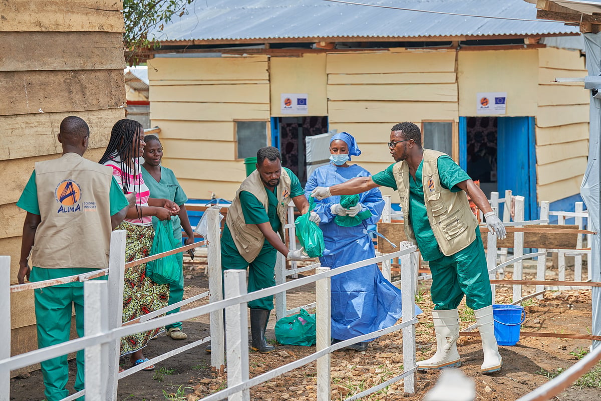 Transmissão da epidemia do vírus Ébola na RD Congo está a acelerar