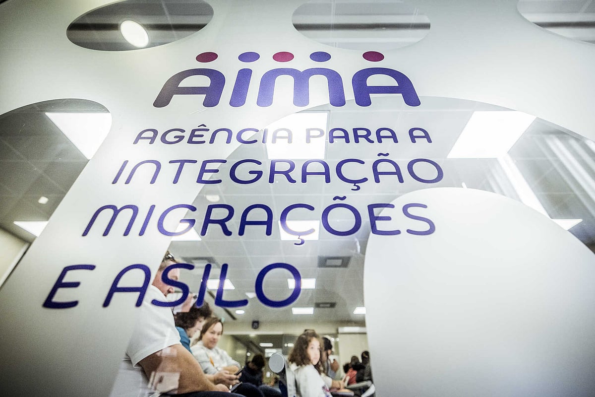 AIMA abre ligação online para imigrantes corrigirem endereço de email