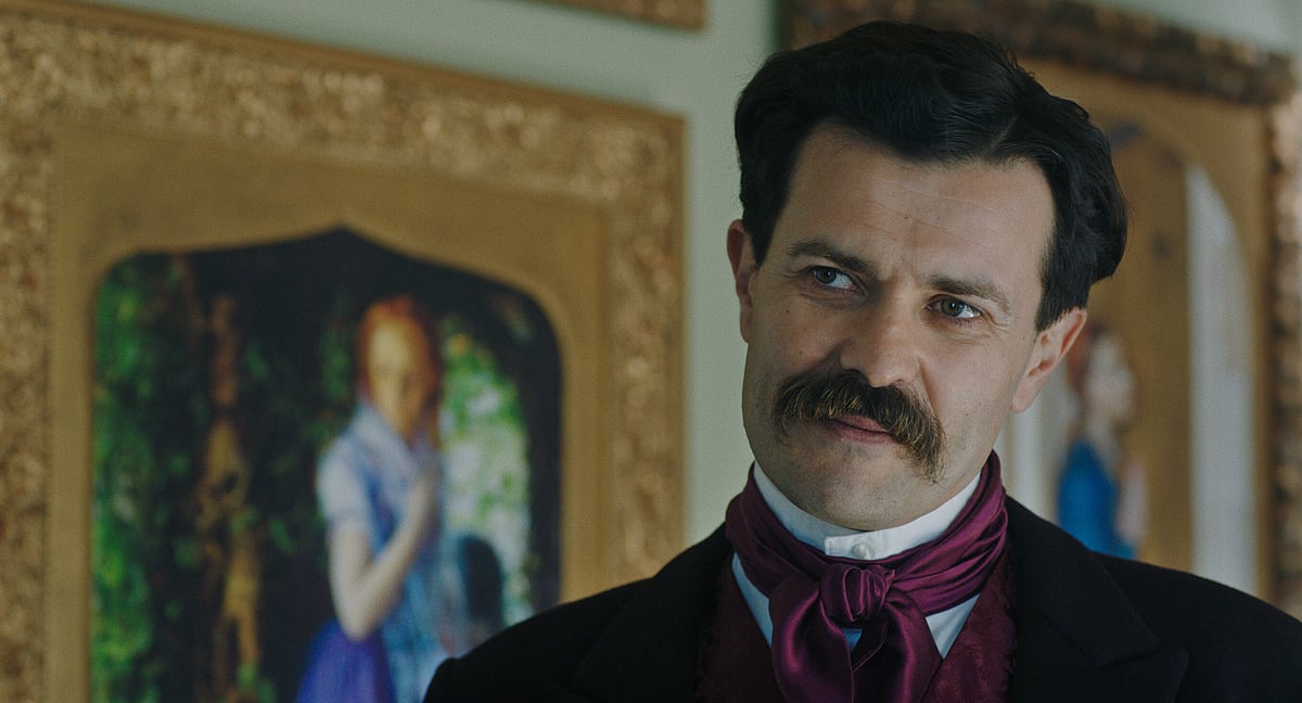 Charles Augustus Howell, homem de qualidades