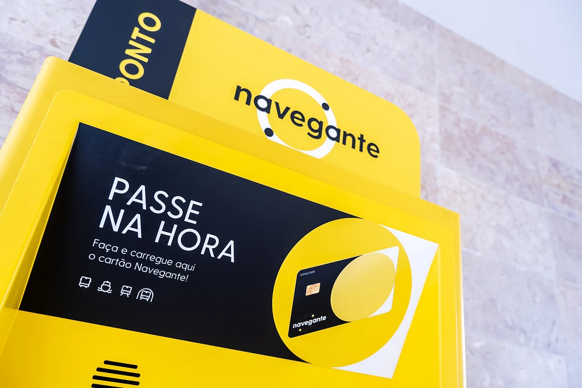 Aplicação do passe Navegante volta a funcionar mas com constrangimentos