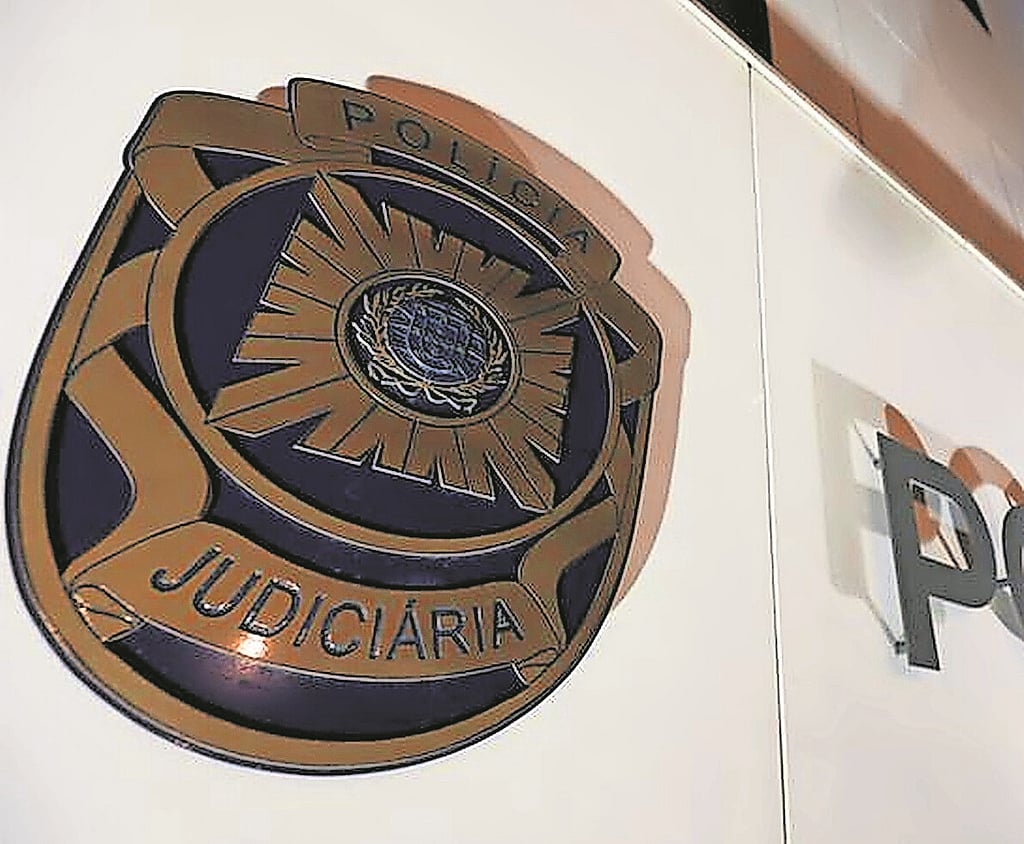 Violência doméstica. Criança de 13 anos e agressor morrem numa explosão ...