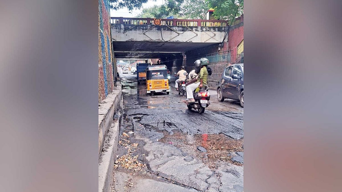 Four major subways in South Chennai stink from of sewage stagnation