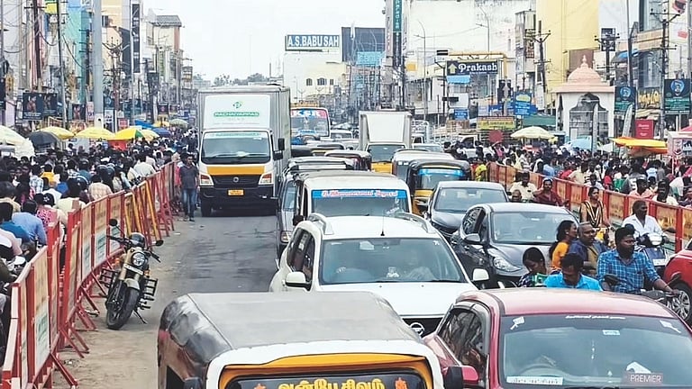 Chennai: Signal failure at Retteri Junction creates traffic mayhem