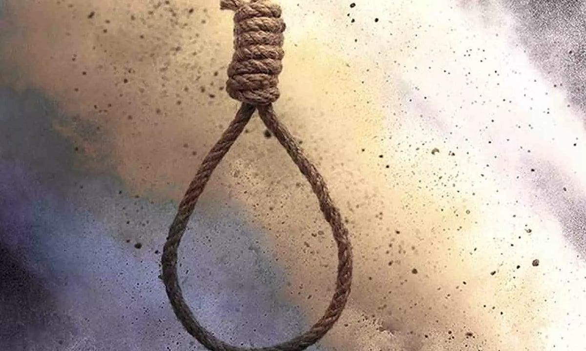 Newly married woman found hanging in her house near Tambaram