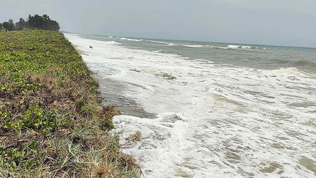 Rising tidal waves pose threat of sea erosion in Cuddalore