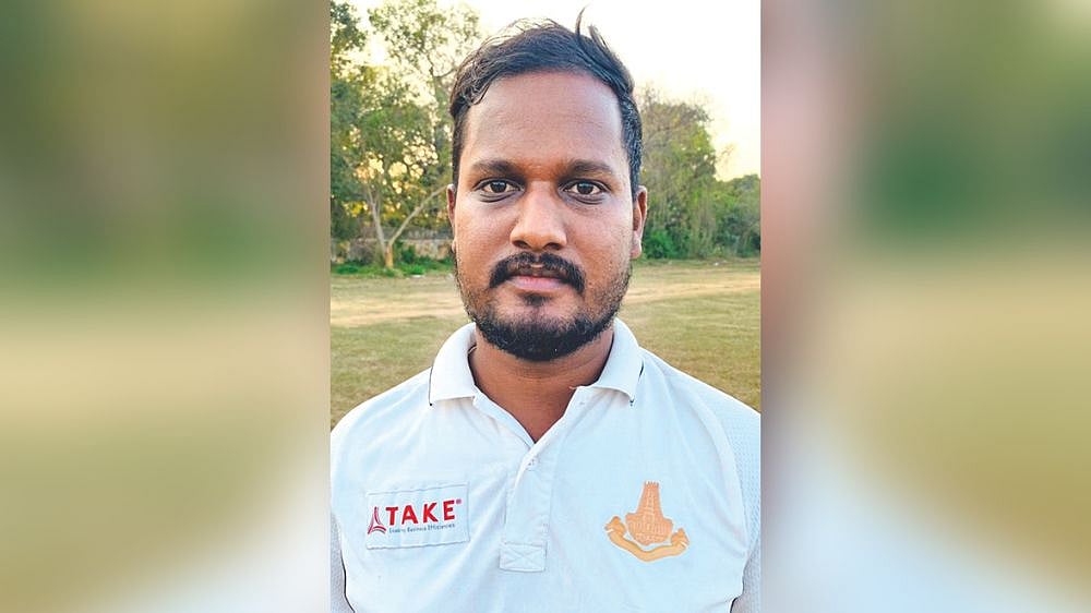Sathish shines in Universal CC’s win