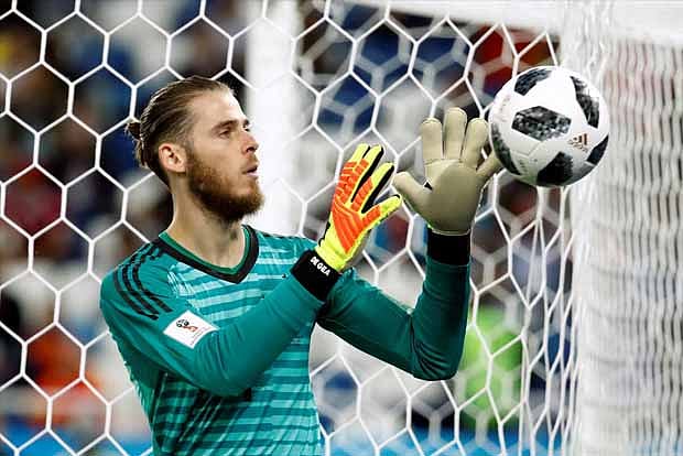 Spain's De Gea 'working like an animal', says Thiago