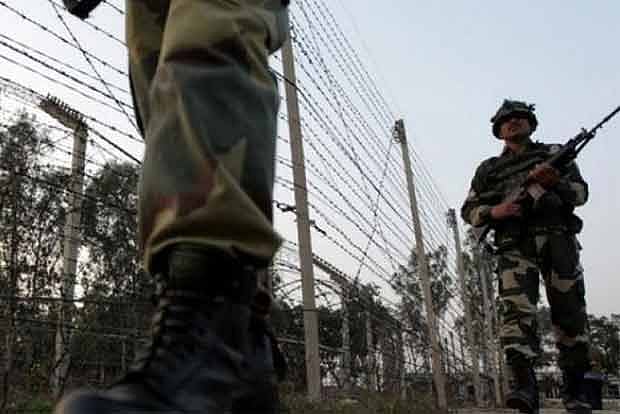 Pakistan ISI plotting big strikes outside Valley