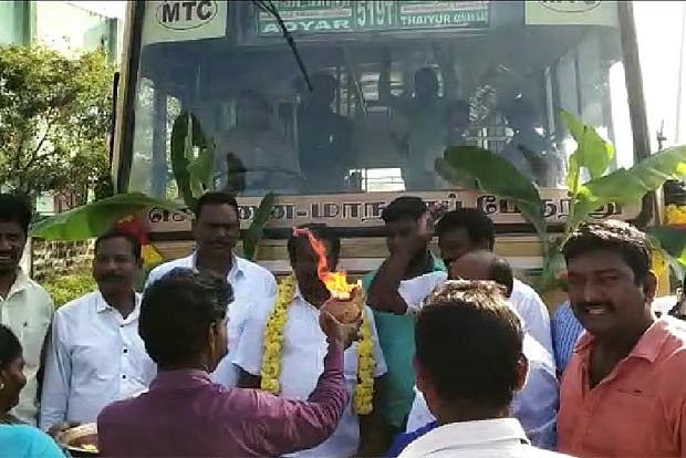 MTC service returns to Thaiyur after 7 yrs, villagers decorate bus ...