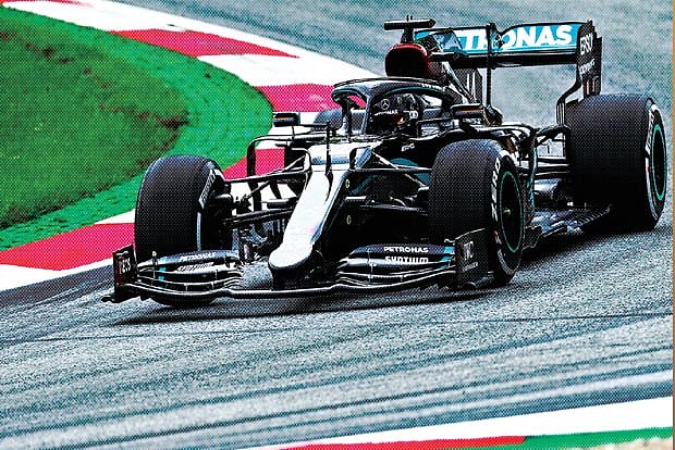 Hamilton supports ‘BLM’ movement with new helmet