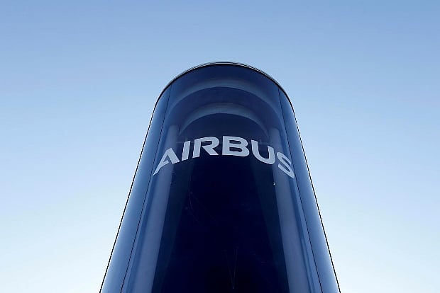 Airbus reveals concepts of new hydrogen-powered zero-emission aircraft ...