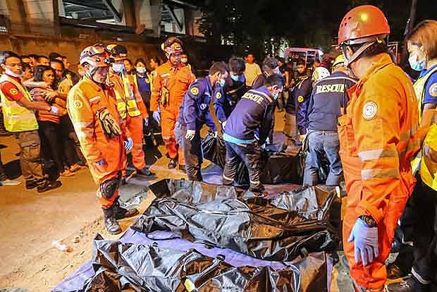 Market bomb attack kills 12 in Philippines