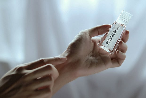 Guide to using essential oils