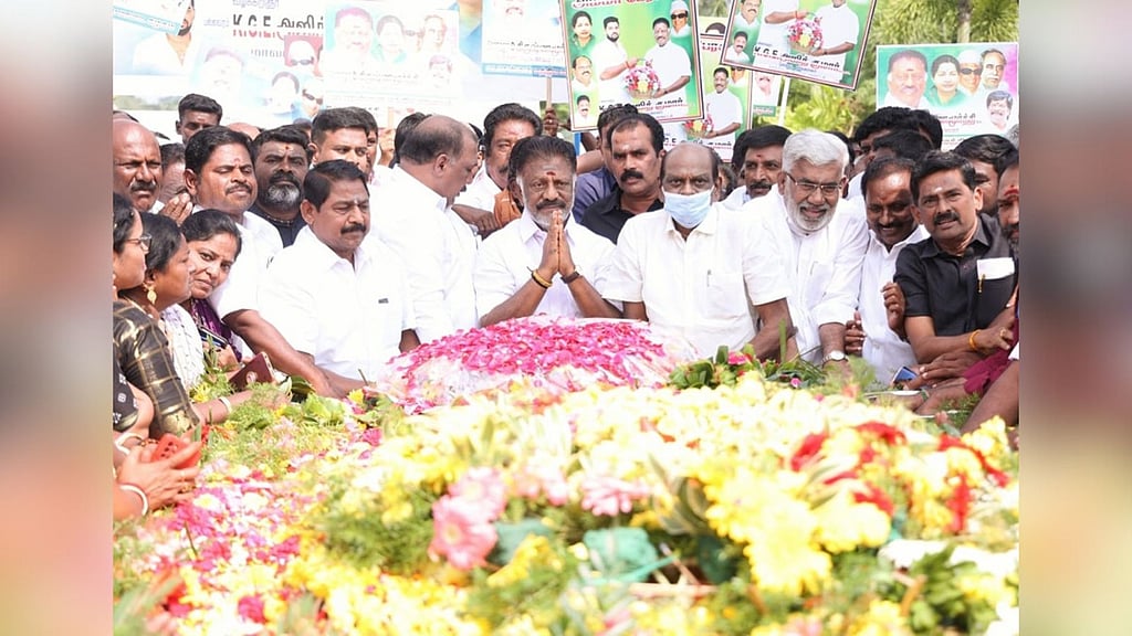 Panneerselvam likely to align with TVK after AIADMK reunification talks ...