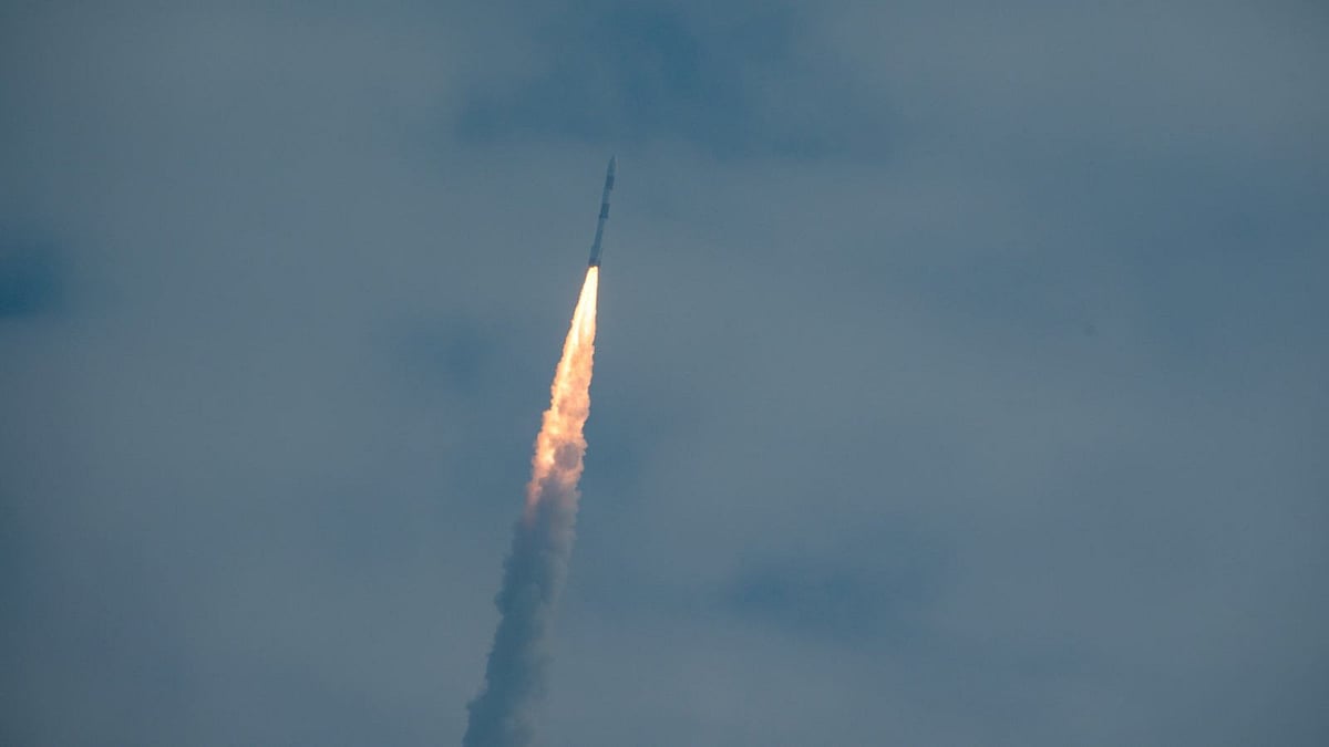 PSLV-C62 Mission Faces Anomaly at PS3 Stage, ISRO Initiates Analysis