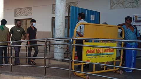 Ban on mobile phones inside Tiruchendur Murugan temple from July 1