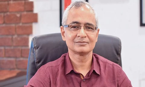 Neeraj Mittal to lead Telecom dept, Krishnan Meity secy