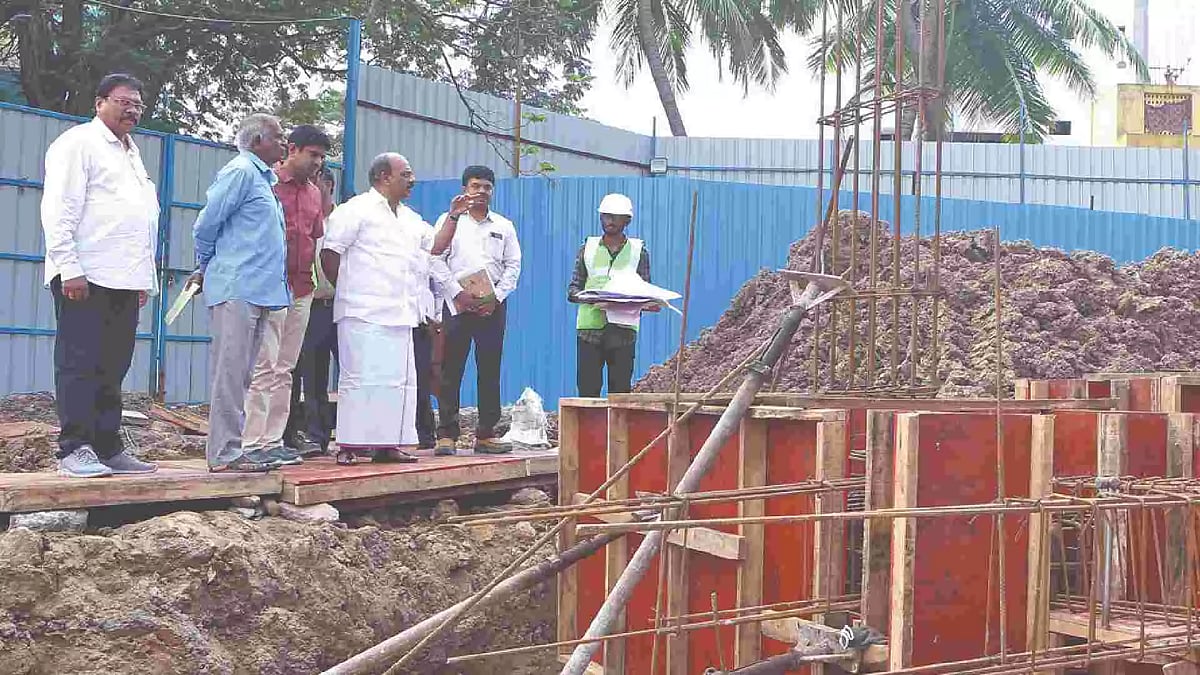 Minister tells engineers to expedite TNUHDB works