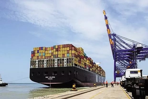 Adani Ports clocks record net profit at Rs 3,107 crore in Q1, revenue ...