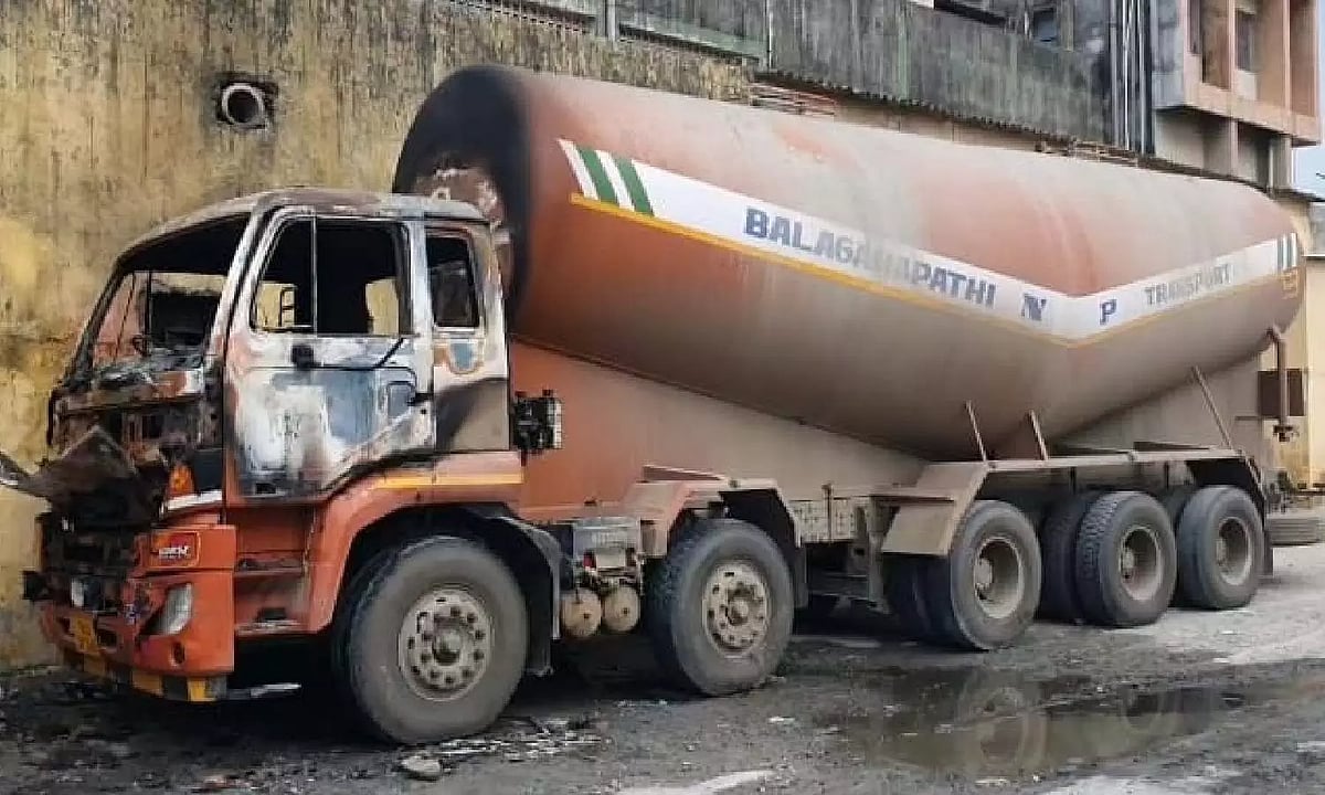 Lorry with construction mixture catches fire near Poonamallee