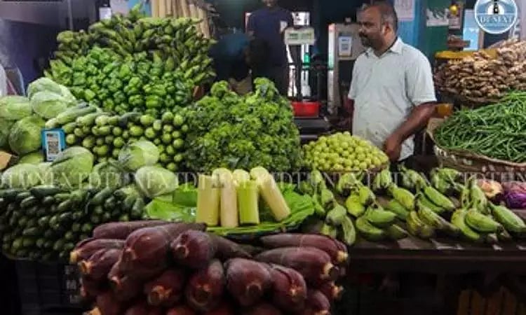 Check out vegetable prices at Chennai's Koyambedu market on December 6 ...