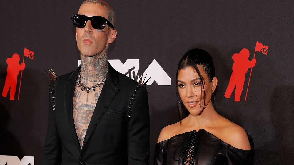 Kourtney Kardashian, Travis Barker reportedly married